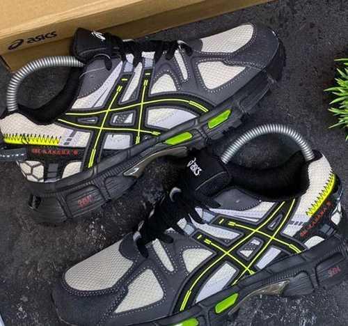 Кроссовки спортивные Asics