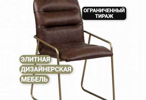 Компактное кожаное дизайнерское кресло