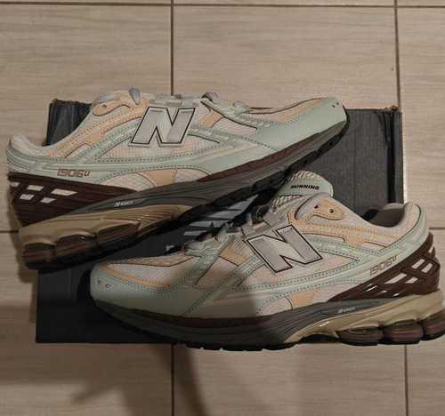 Кроссовки New balance 1906