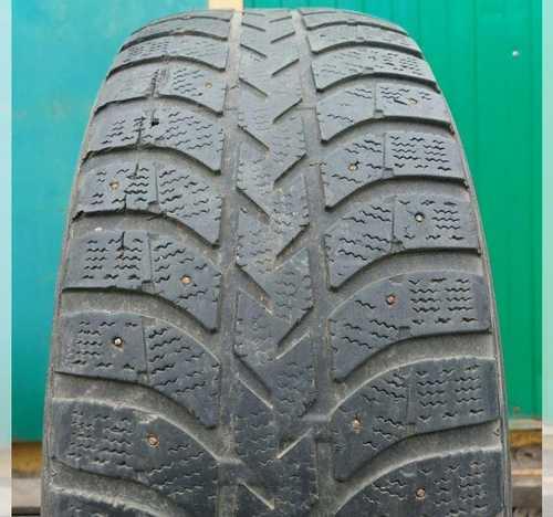 Bridgestone Ice Cruiser 5000 275/65 R17 115T