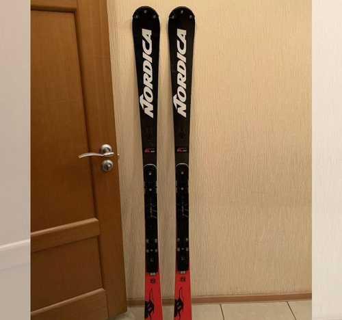 Горные лыжи nordica doberman sl 158 RD