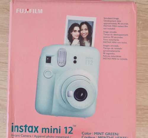 Fujifilm instax mini 12 + 20 картриджей