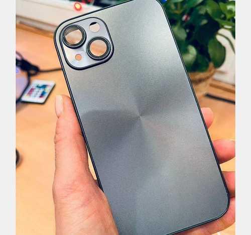 Чехол на iPhone 13