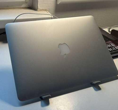 Apple macbook pro 13 2017