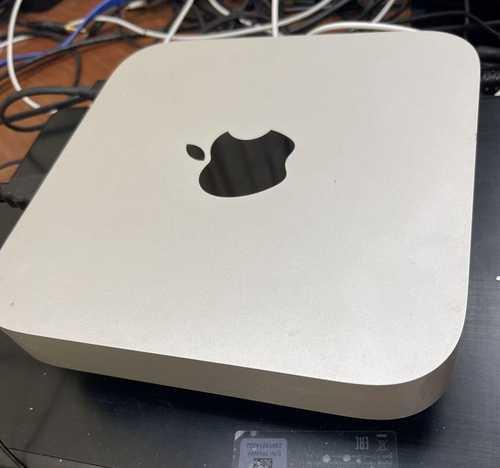 Mac mini m1 16gb 512 gb SSD с коробкой