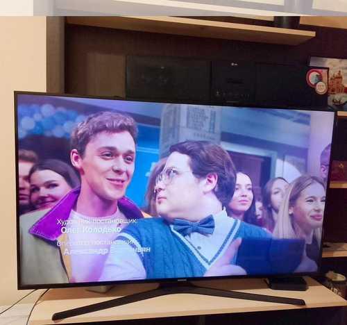 Телевизор SMART tv