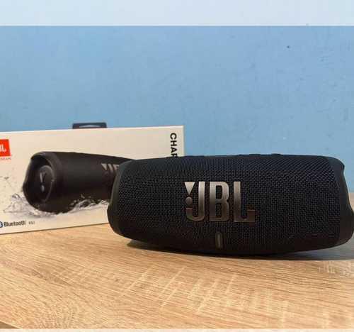 Портативная акустика JBL Charge 5