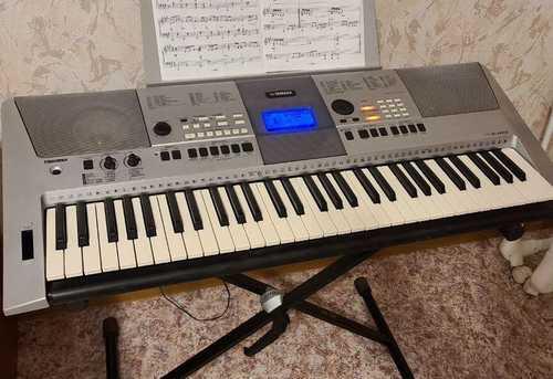 Yamaha PSR e413