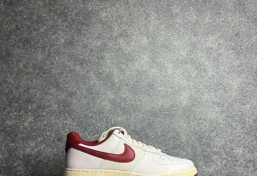 Nike Air Force 1 ’07 Gym Red