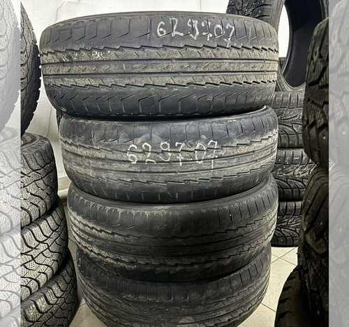 Kumho Road Venture ST KL11 235/70 R16