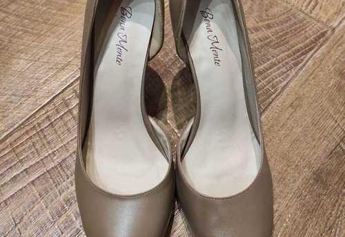 Туфли женские новые