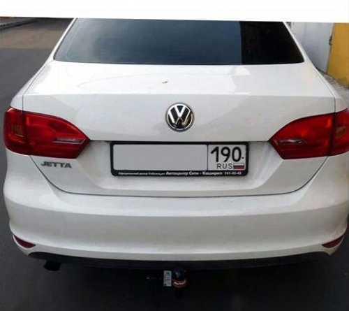 Фаркоп Volkswagen Jetta VI 2011-2019