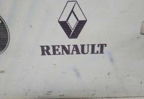Кронштейн крепление бампера Renault sandero Прав