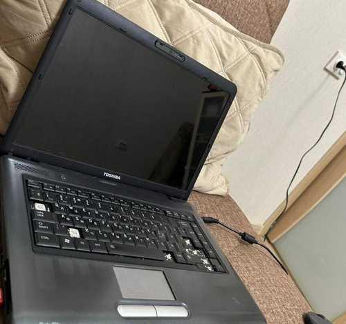 Ноутбук Toshiba satellite a300d на запчасти