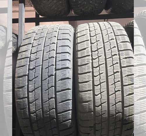 Goodyear UltraGrip Ice Navi Zea 215/55 R17 N