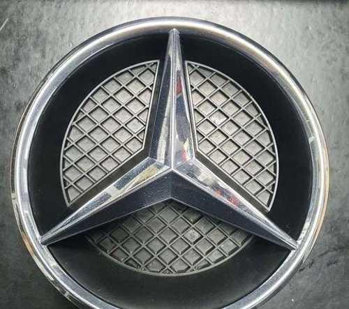 Звезда решетки радиатора Mercedes Benz E class S c