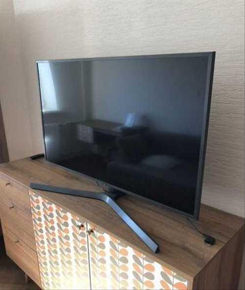 Телевизор Samsung ue43ru7400u