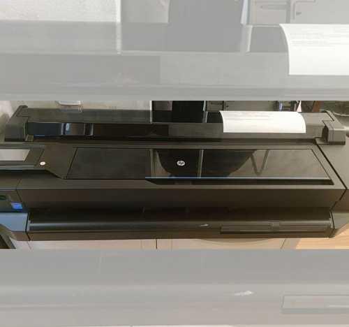 Плоттер HP designjet t520