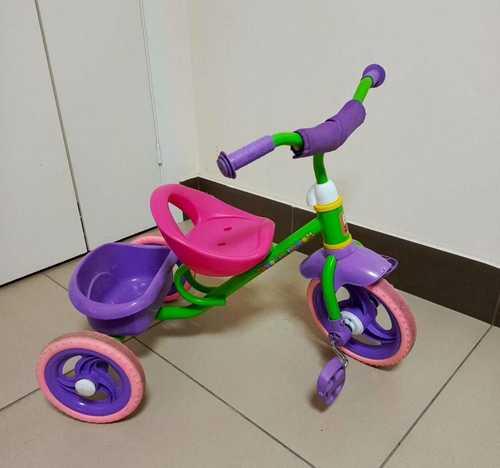 Детский трехколесный велосипед