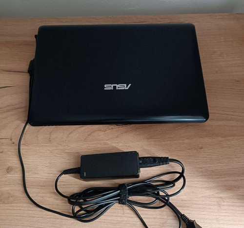 Нетбук Asus Eee pc 1215b