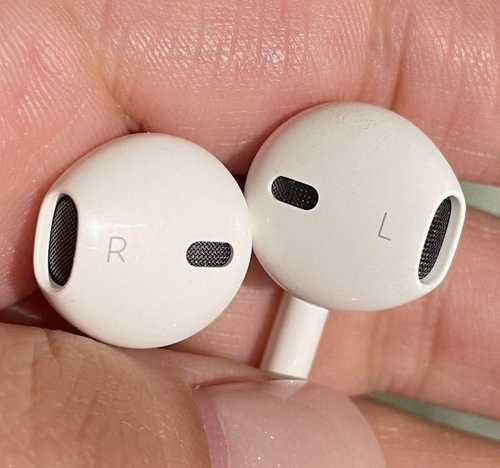 Наушники проводные Apple EarPods Lightning