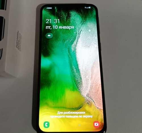 Samsung Galaxy A40, 4/64 ГБ