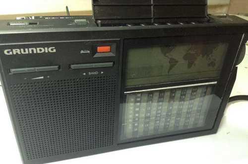 Приемник grundig Yacht Boy 230