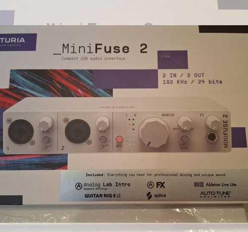 Arturia minifuse 2 white