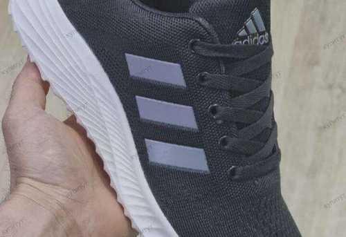 Кроссовки adidas лето