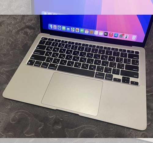 Macbook air 13 2020 m1