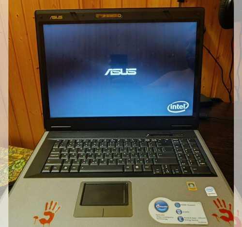 Ноутбук asus f7sr