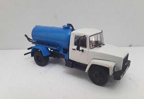 Модель грузовика ко-503В (3307) в 1:43