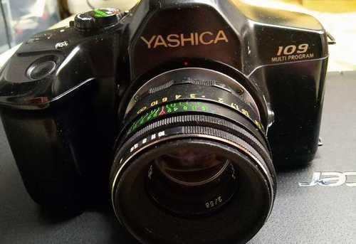 Продам пленочный фотоаппарат yashika-109