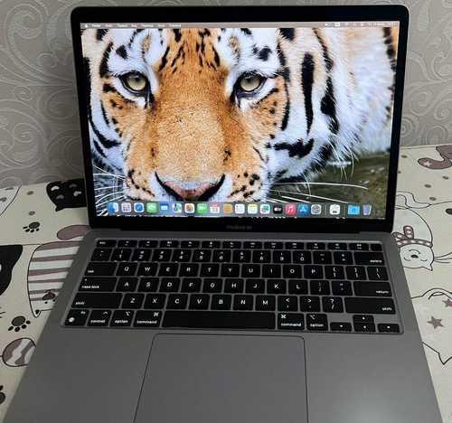 MacBook Air 13 2020 M1/Озу 16Gb/SSD 256Gb