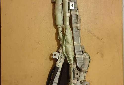 Шторка безопасности левая Infiniti M25 M37 Q70 Y51