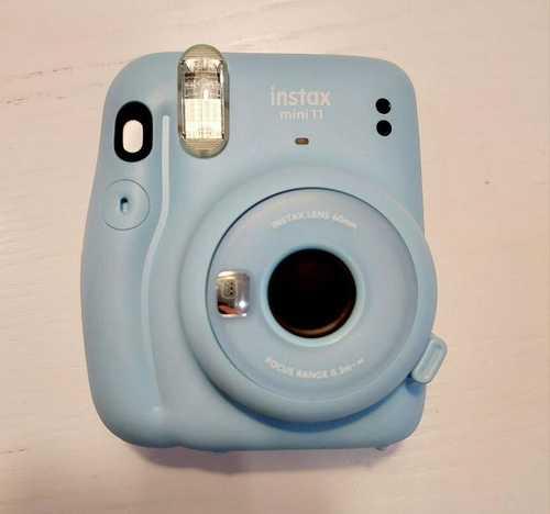 Пленочный фотоаппарат Instax Mini 11