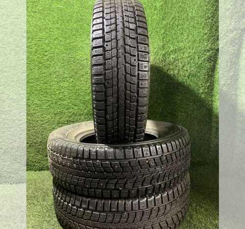 Dunlop SP Winter Ice 01 215/70 R16