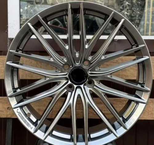 Новые диски R17 5/114.3 j7.5 ET38 d73.1 Vossen