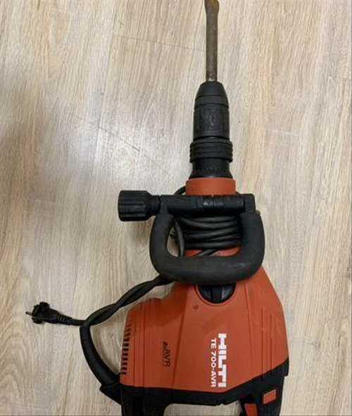 Отбойный молоток hilti TE-700 AVR