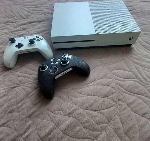 Xbox One S 1tb