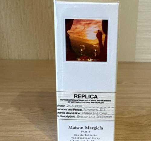 Maison Replica On A Date