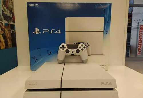 Sony PS4 FAT (white) + гарантия + 2 геймпада