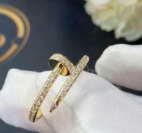 Кольцо Cartier Juste un Clou маленькая модель желтое золото 585 проба 53 шт. бриллиант 0.833 карат