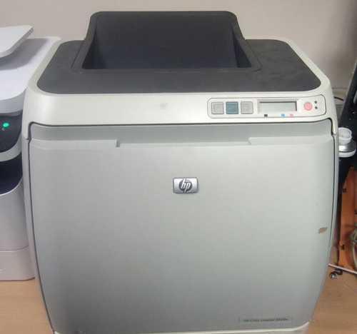 Принтер HP Color LaserJet 2600n