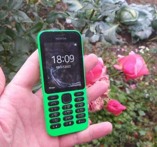 Nokia 215