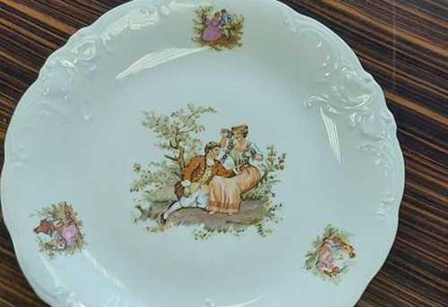 Фарфоровая тарелка мануфактуры Wawel