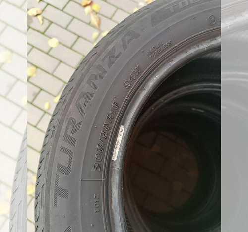 Bridgestone Turanza T001 205/55 R16 94W