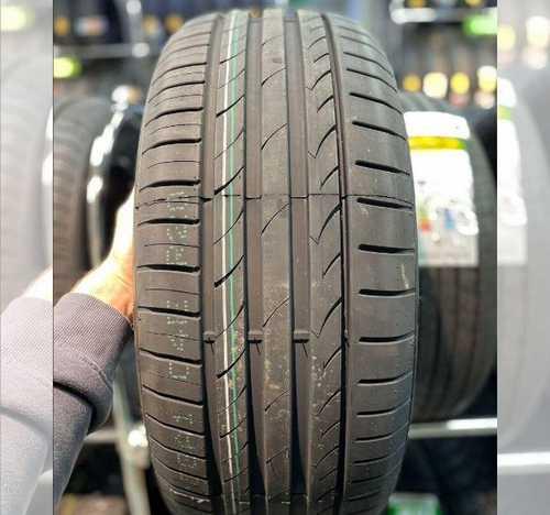 Rotalla Setula S-Race RU01 245/50 R18 104W