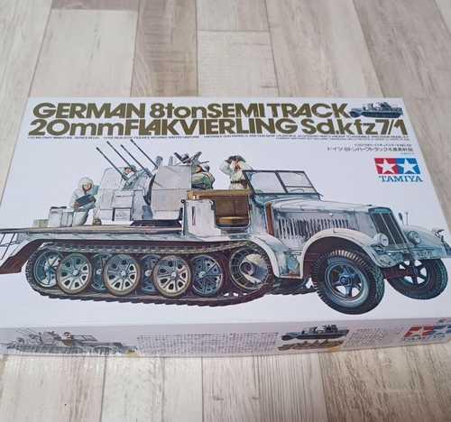 Сборная модель Tamiya 35050 тягач Sd. Kfz. 7/1