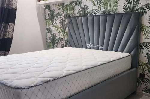 Кровать двуспальная с подъемным механизмом 160*200
